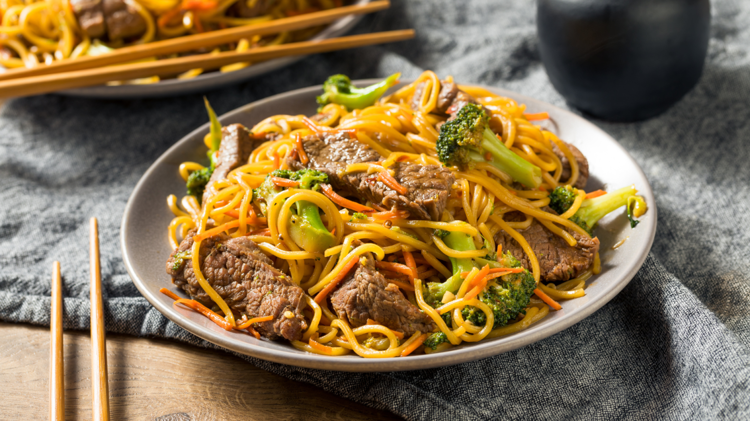 Beef & Vegetable Stir Fry Yakisoba - Fortune